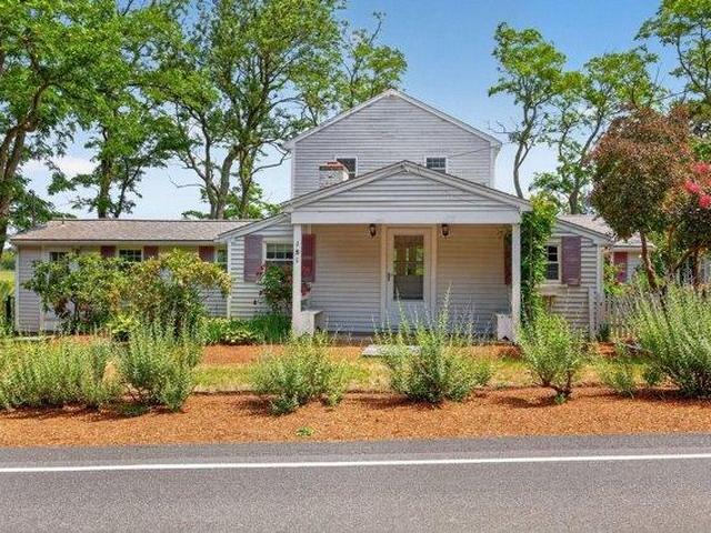 house with 2 bedroom, Orleans MA ES105126266