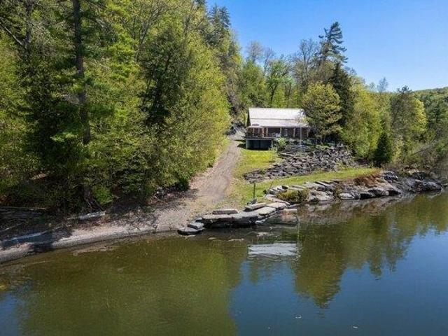 house with 2 bedroom, Orwell VT ES103498945