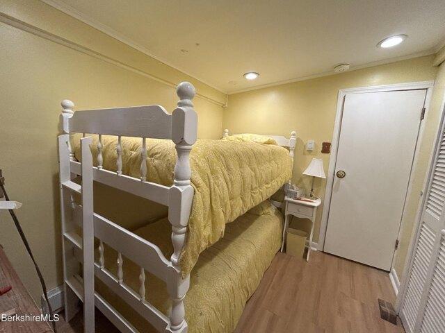 house with 2 bedroom, Otis MA ES104112111