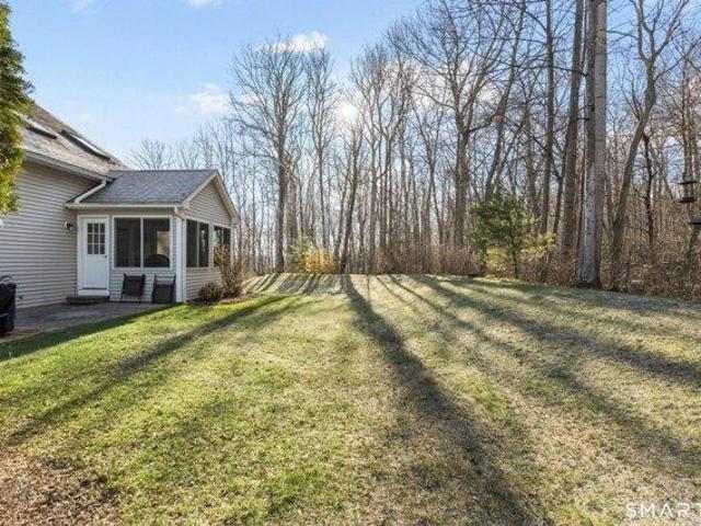 house with 2 bedroom, Oxford CT DS101856338