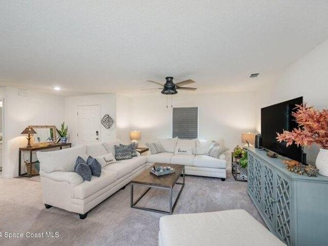 house with 2 bedroom, Palm Bay FL DS88204998