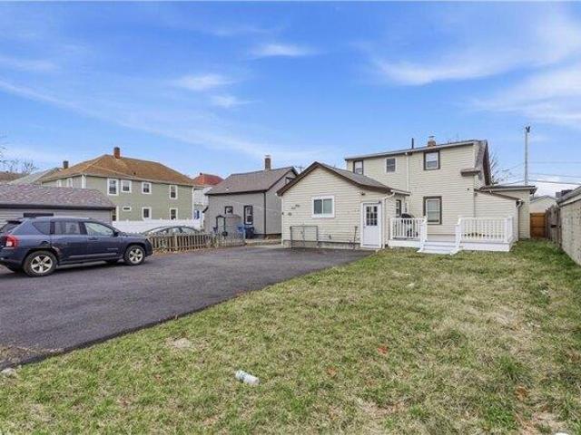 house with 2 bedroom, Pawtucket RI DS102448194