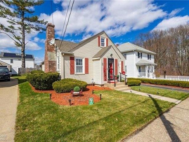 house with 2 bedroom, Pawtucket RI DS102060740