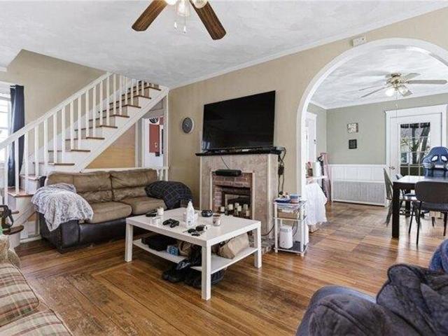 house with 2 bedroom, Pawtucket RI DS102279624