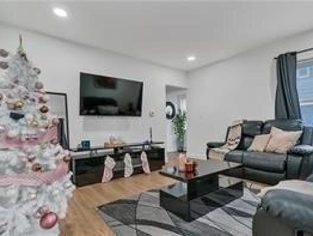 house with 2 bedroom, Pawtucket RI DS103619880