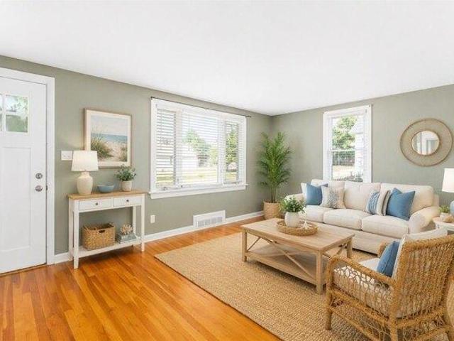 house with 2 bedroom, Pawtucket RI DS103664258