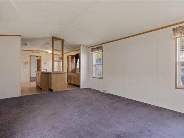 house with 2 bedroom, Pawtucket RI ES105109524