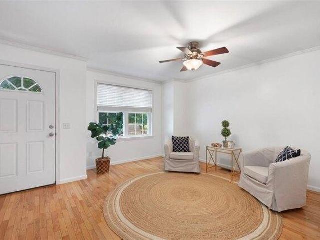 house with 2 bedroom, Pawtucket RI ES105278430
