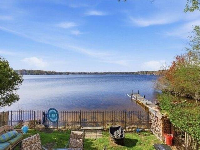 house with 2 bedroom, Pembroke MA DS103221814