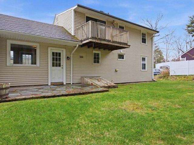 house with 2 bedroom, Pembroke MA ES103185006