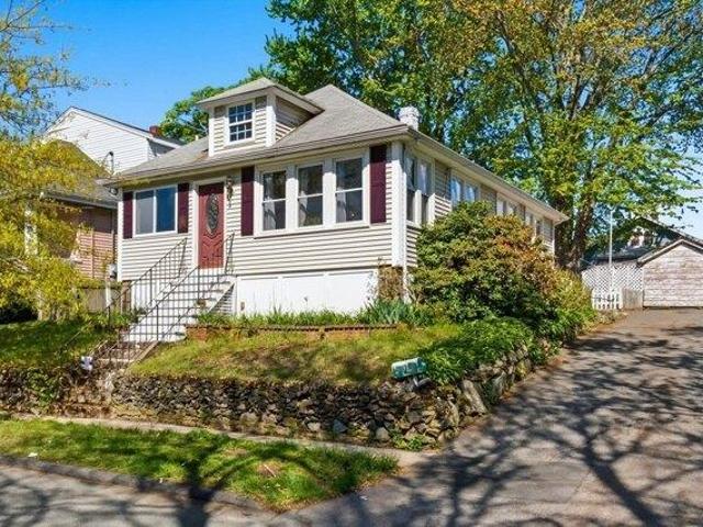 house with 2 bedroom, Peabody MA DLS102632311
