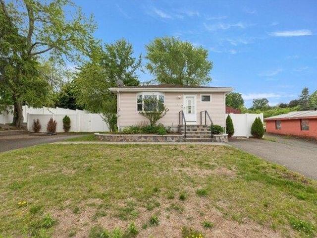 house with 2 bedroom, Peabody MA DS103810001