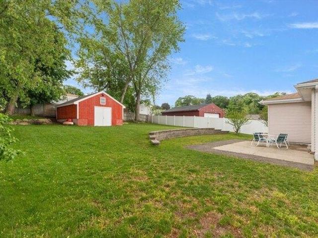 house with 2 bedroom, Peabody MA ES103810001