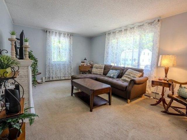 house with 2 bedroom, Pepperell MA ES104852221