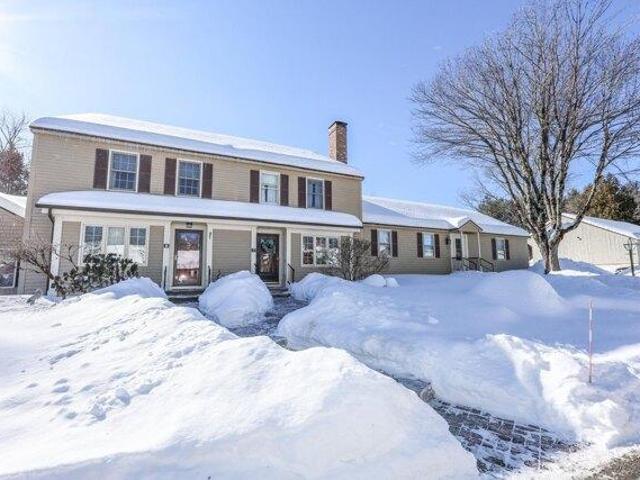 house with 2 bedroom, Peterborough NH DS102062161