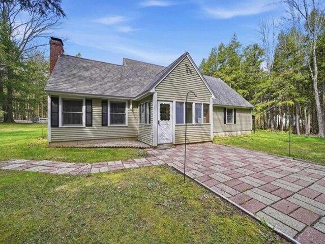 house with 2 bedroom, Peterborough NH ES103431102