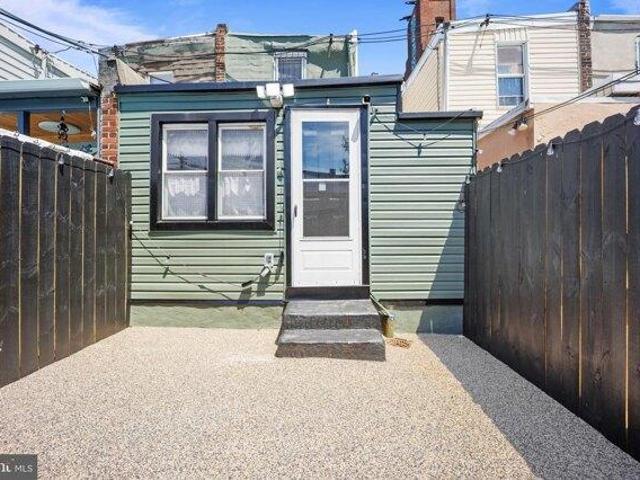 house with 2 bedroom, Philadelphia PA DS103602633