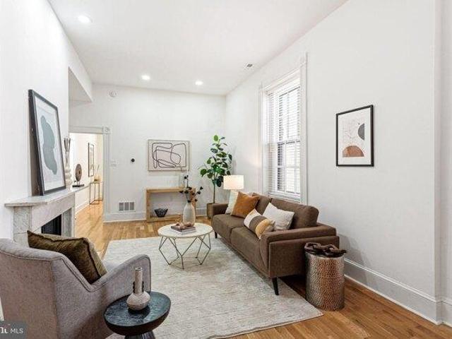 house with 2 bedroom, Philadelphia PA ES103627972