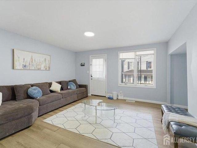 house with 2 bedroom, Phillipsburg NJ ES105171885
