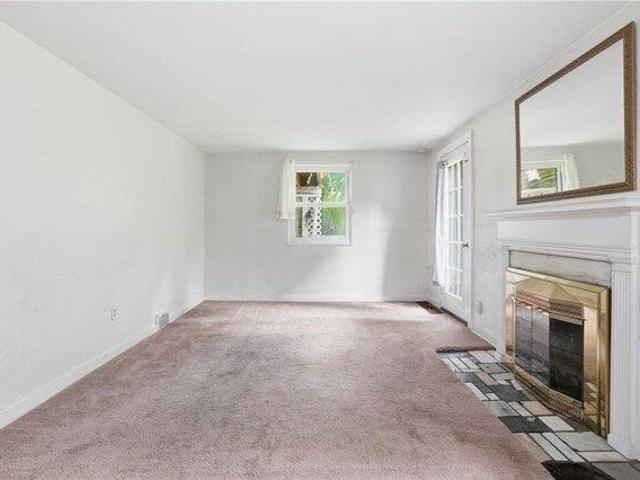 house with 2 bedroom, Pittsburgh PA ES104901488