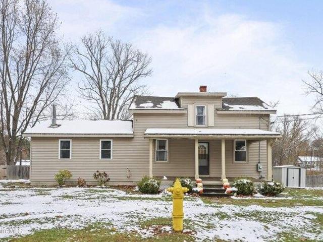 house with 2 bedroom, Pittsfield MA DLS102560749