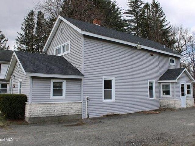 house with 2 bedroom, Pittsfield MA DS103588764