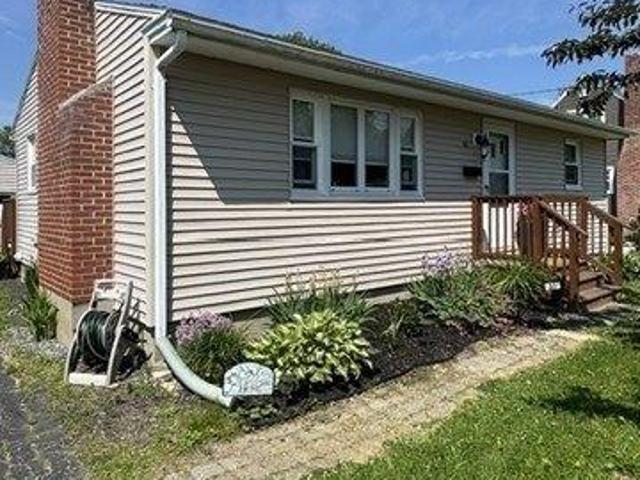 house with 2 bedroom, Pittsfield MA ES104850412