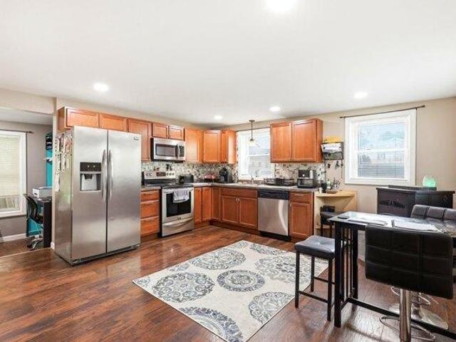 house with 2 bedroom, Pittsfield NH ES104330849