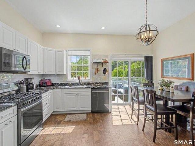 house with 2 bedroom, Pomfret CT ES103163148