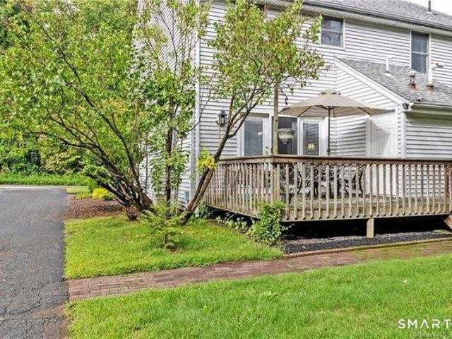 house with 2 bedroom, Portland CT ES104832793