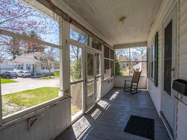 house with 2 bedroom, Portland ME DLS101899137