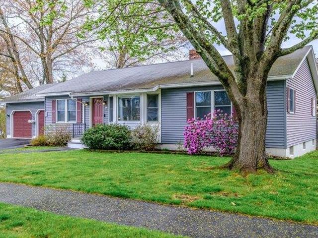 house with 2 bedroom, Portland ME DLS102409602