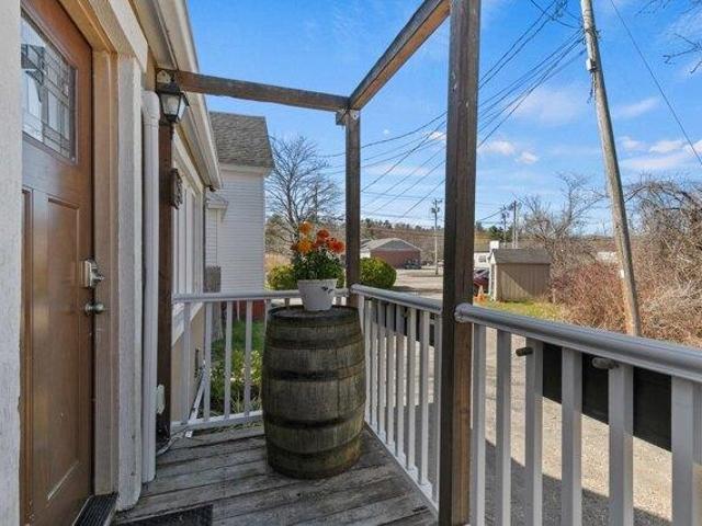 house with 2 bedroom, Portland ME DLS102155361