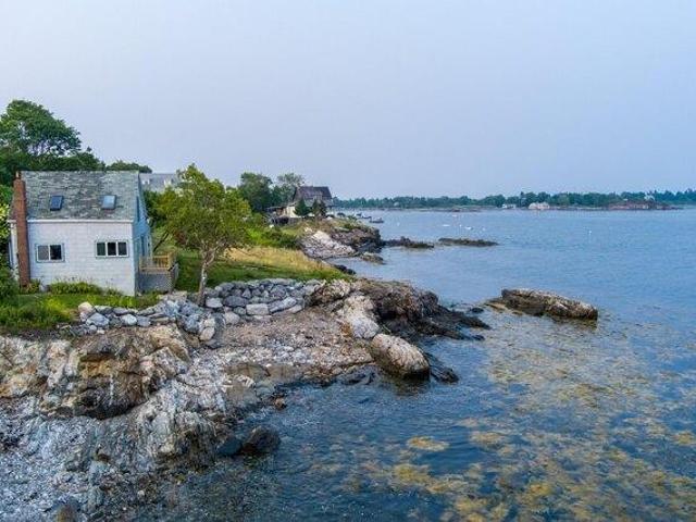 house with 2 bedroom, Portland ME DS103186387