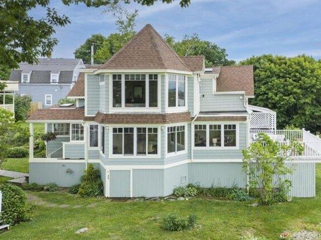 house with 2 bedroom, Portland ME ES104789216