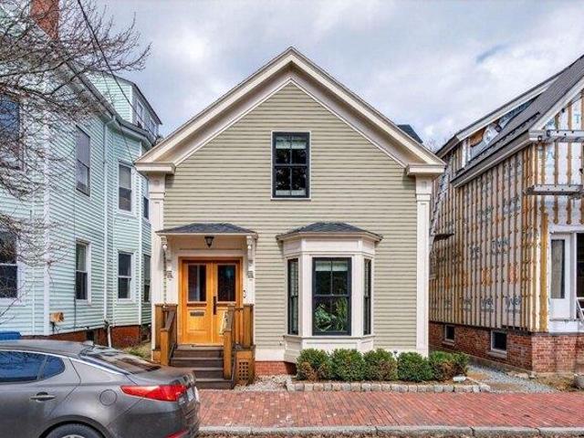 house with 2 bedroom, Portland ME ES104832293