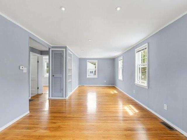 house with 2 bedroom, Portland ME ES105203059