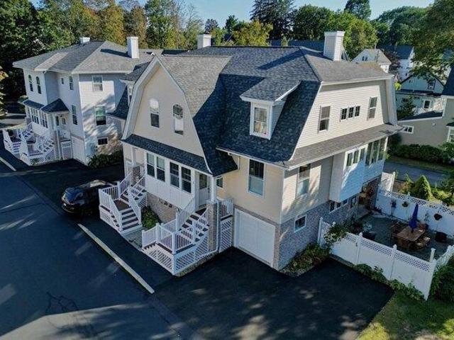 house with 2 bedroom, Portsmouth NH DS102594851