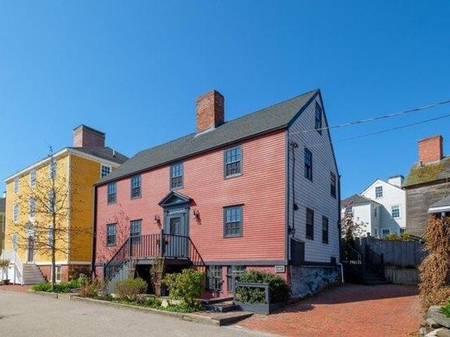 house with 2 bedroom, Portsmouth NH DS102635820