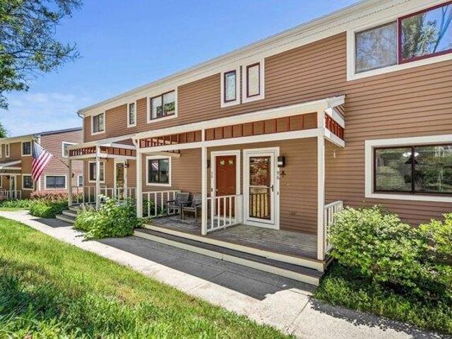 house with 2 bedroom, Portsmouth NH ES104043452