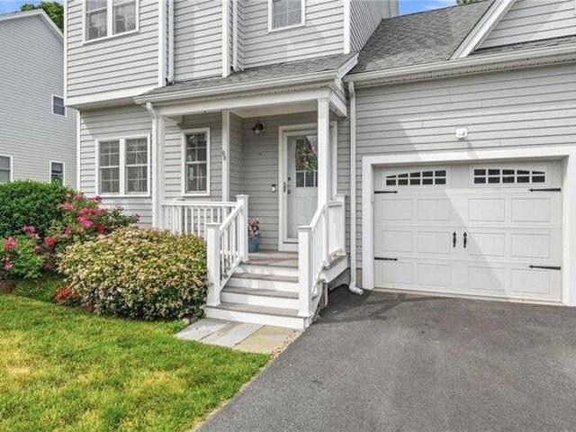 house with 2 bedroom, Portsmouth RI ES104834005