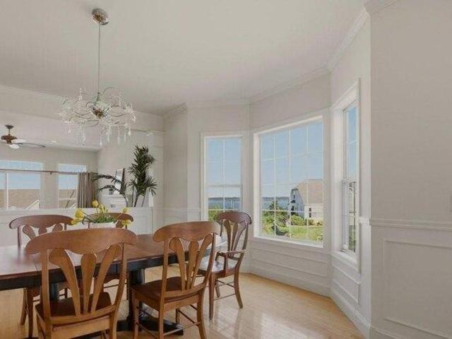 house with 2 bedroom, Portsmouth RI ES105206801