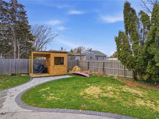 house with 2 bedroom, Portsmouth RI ES102825140