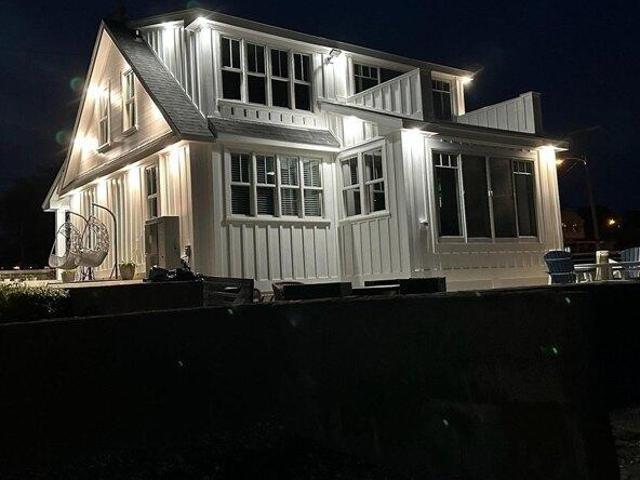 house with 2 bedroom, Portsmouth RI ES103931609
