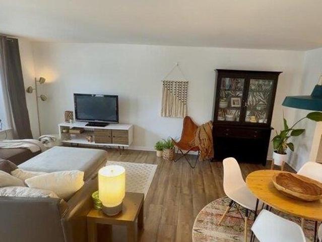 house with 2 bedroom, Pottstown PA ES103599762