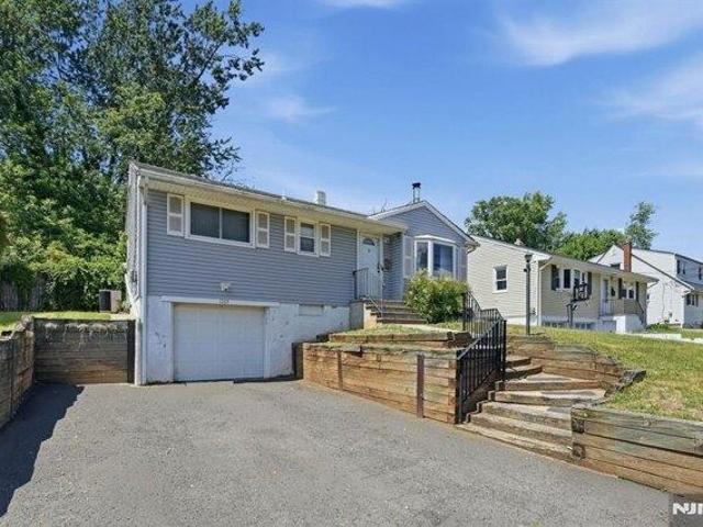 house with 2 bedroom, Plainfield NJ DS104112432