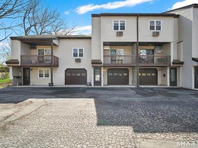 house with 2 bedroom, Plainville CT DLS102478286