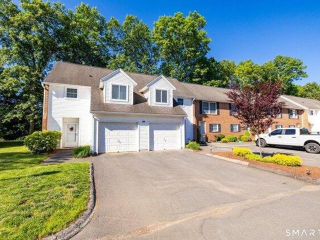 house with 2 bedroom, Plainville CT ES104077634