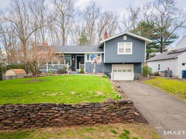 house with 2 bedroom, Plainville CT ES105142204