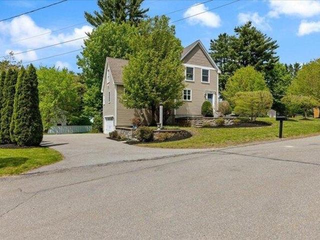 house with 2 bedroom, Plaistow NH DS102594421